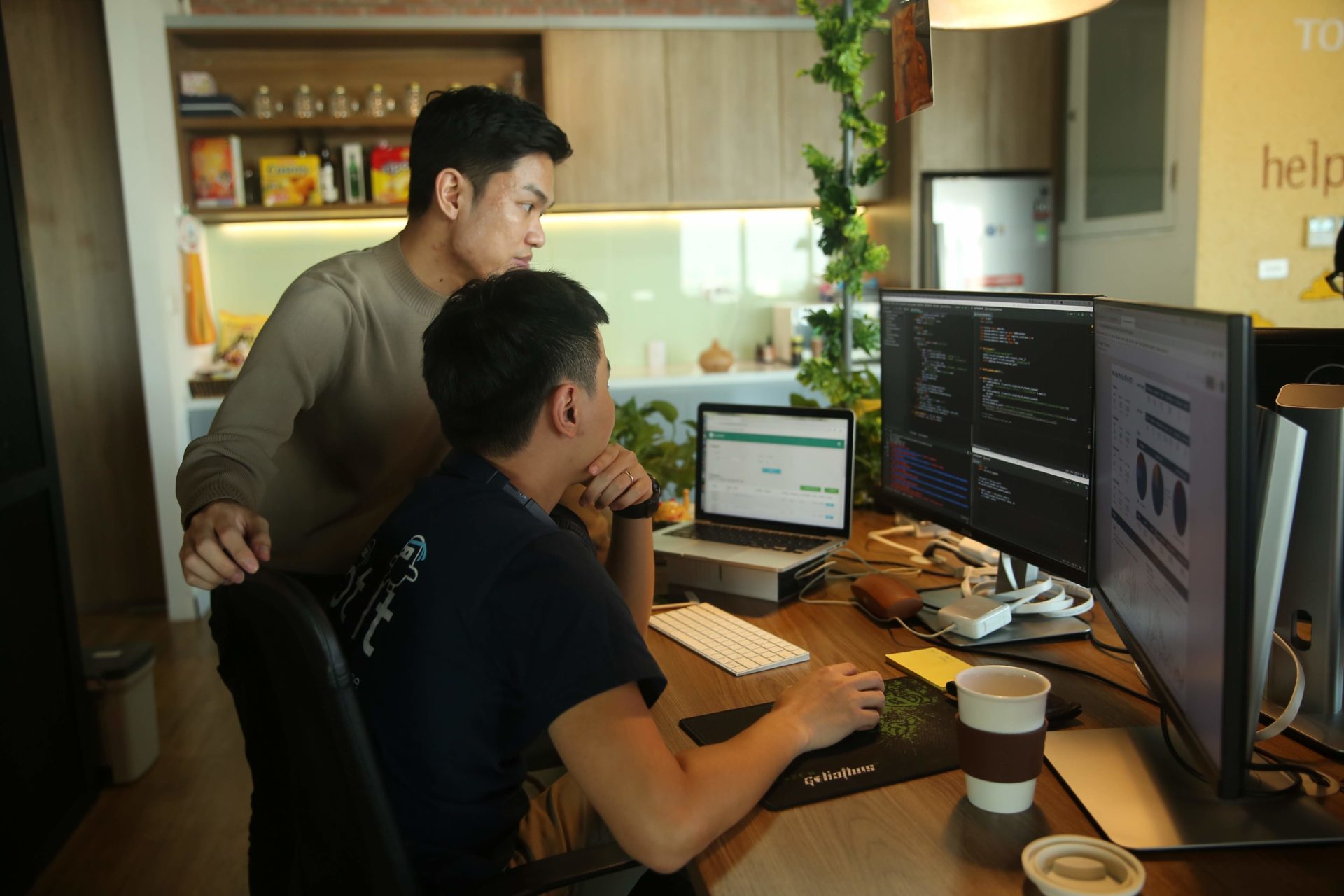 Software Development là gì? Software Developer cần những kỹ năng gì?